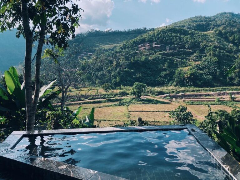 9 ที่พักสะปัน 2024 วิวหลักล้าน ฟินหมอก โอบกอดธรรมชาติ - GangTravel